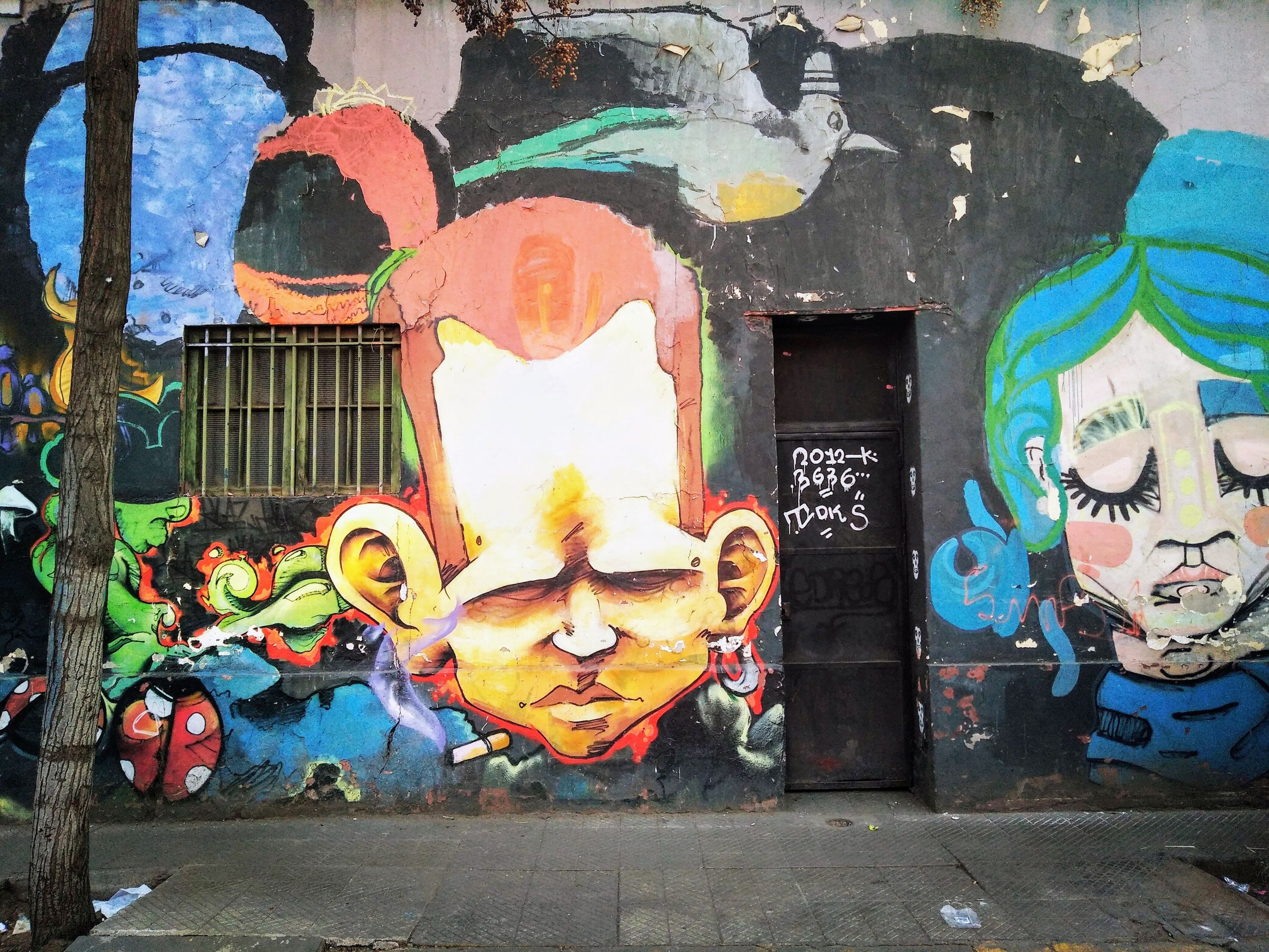 Street Art in Santiago, Chile - Nghệ Thuật Đường Phố Chilê | CheekyChop